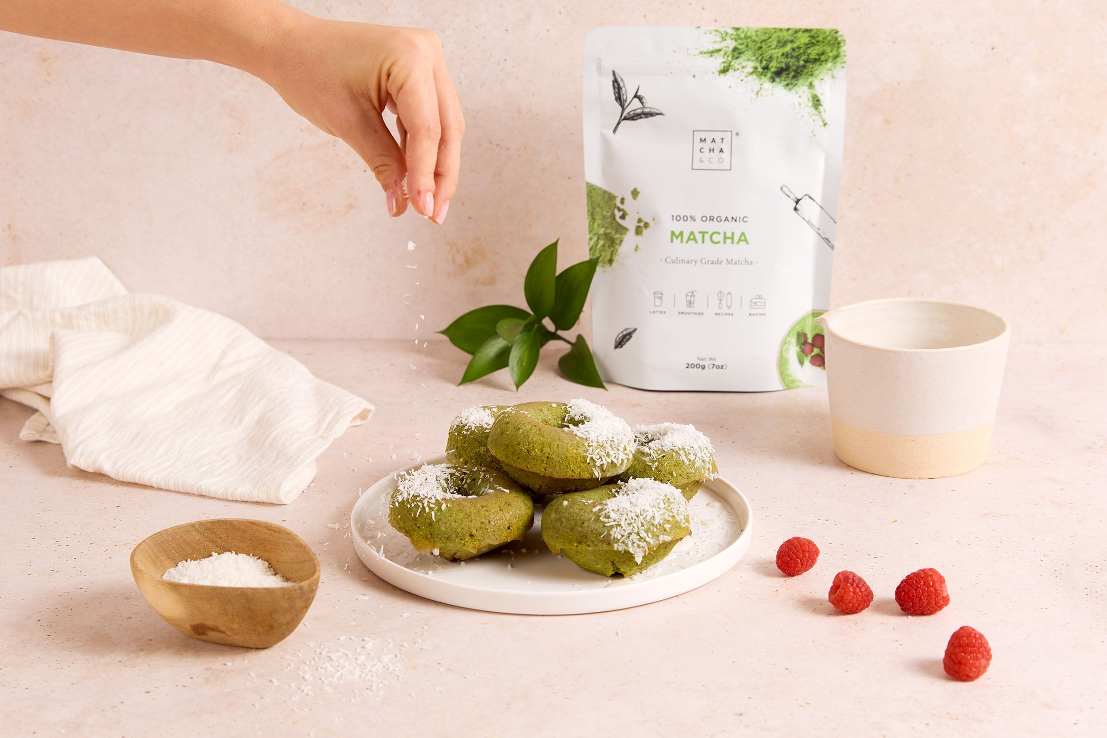 Matcha coconut donuts – Matcha & CO